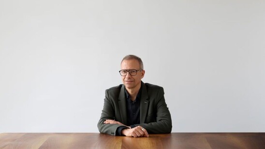 Michael Kinzer wird ab Juli 2025 neuer Direktor von Pro Helvetia - Hoefner