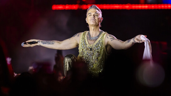 Robbie Williams veröffentlicht überraschend neues Album - Hoefner
