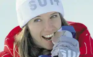 «Fast Rast» versöhnt sich mit Olympia - Höfner Volksblatt