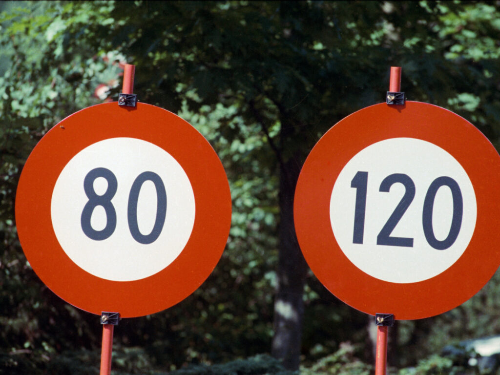 BFU warnt vor mehr Verkehrstoten bei höheren Tempolimits - Höfner ...