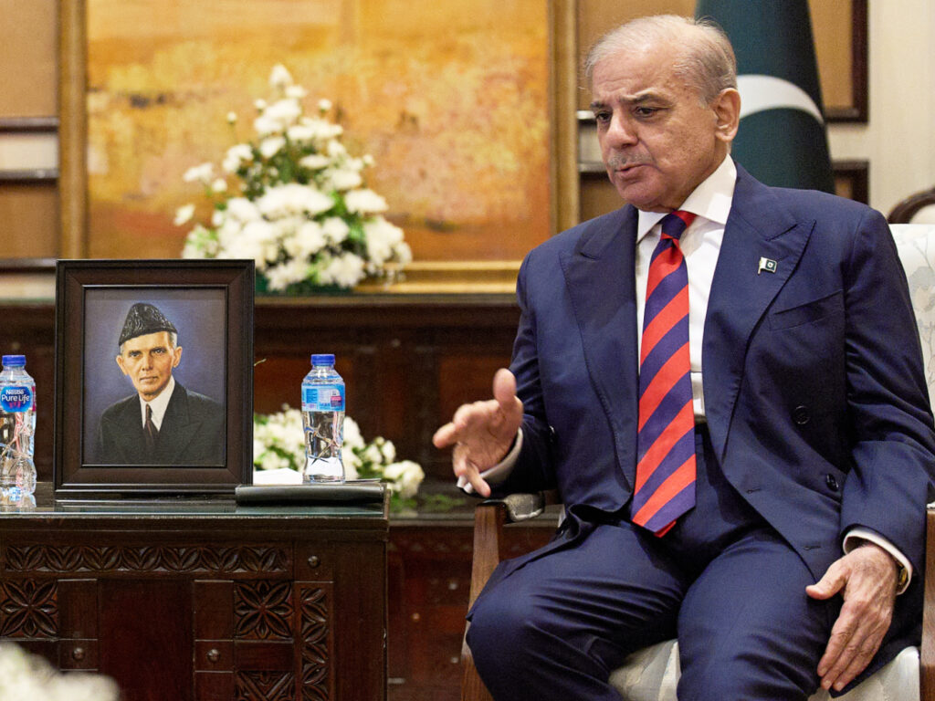 Vermittler Pakistan: Abkommen USA-Iran tritt sofort in Kraft - Höfner ...