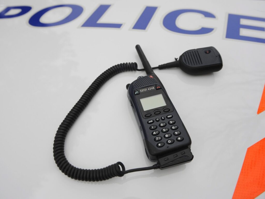 Nachfolge-Funksystem von Polizei und Rettungsdienste in Planung ...