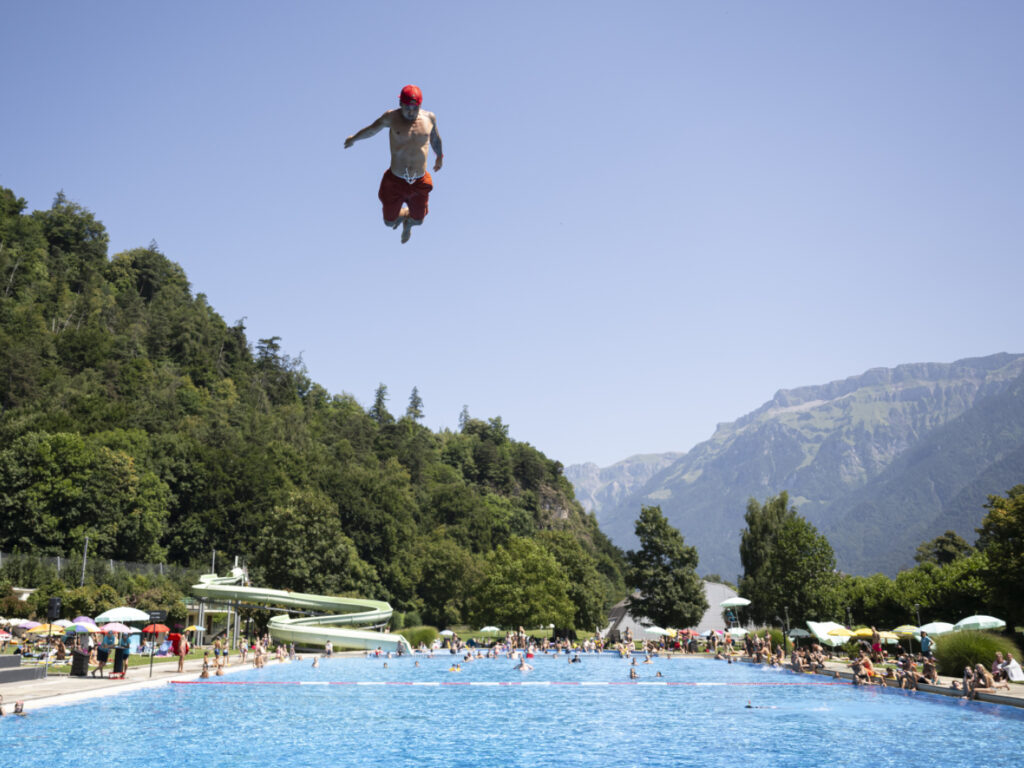Hitzewelle erreicht die Schweiz - noch keine Rekorde geknackt - Höfner ...